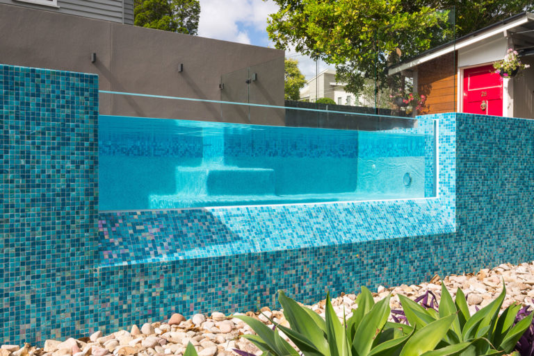 Pool Windows Pty Ltd - Stunning Acrylic pool windows and Panels to make ...