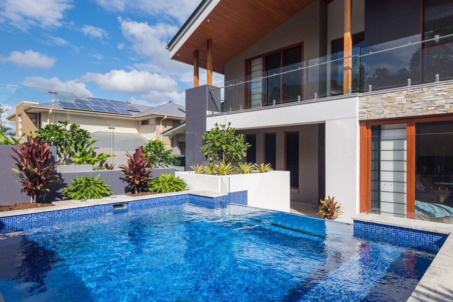 Brisbane Above Ground Pool Window - Pool Windows Pty Ltd