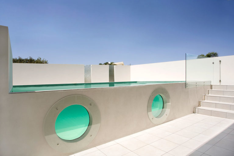 Pool Windows Pty Ltd - Stunning Acrylic pool windows and Panels to make ...