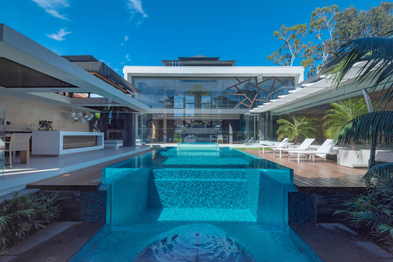 Melbourne Acrylic Pool and Spa - Pool Windows Pty Ltd