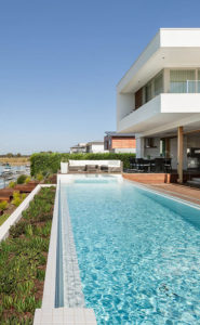 Pool Windows Pty Ltd - Stunning Acrylic pool windows and Panels to make ...